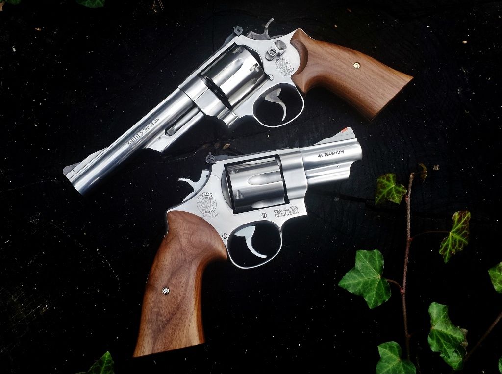 N-Frame Smiths & Ahrends Grips | Single-Actions