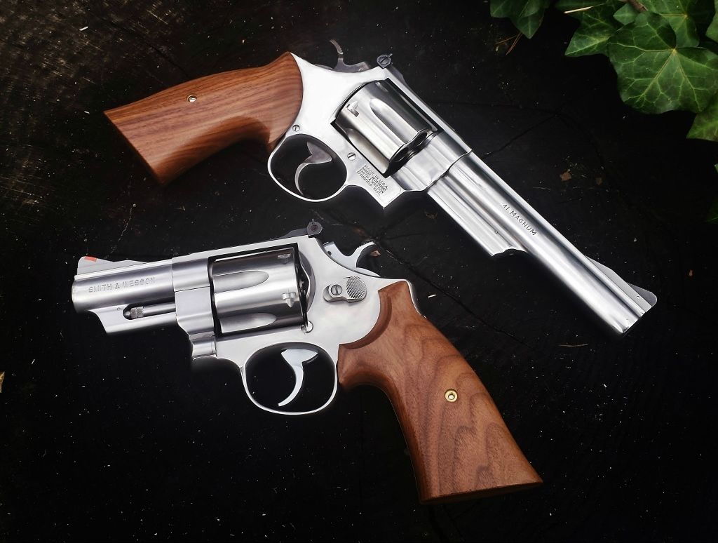 N-Frame Smiths & Ahrends Grips | Single-Actions