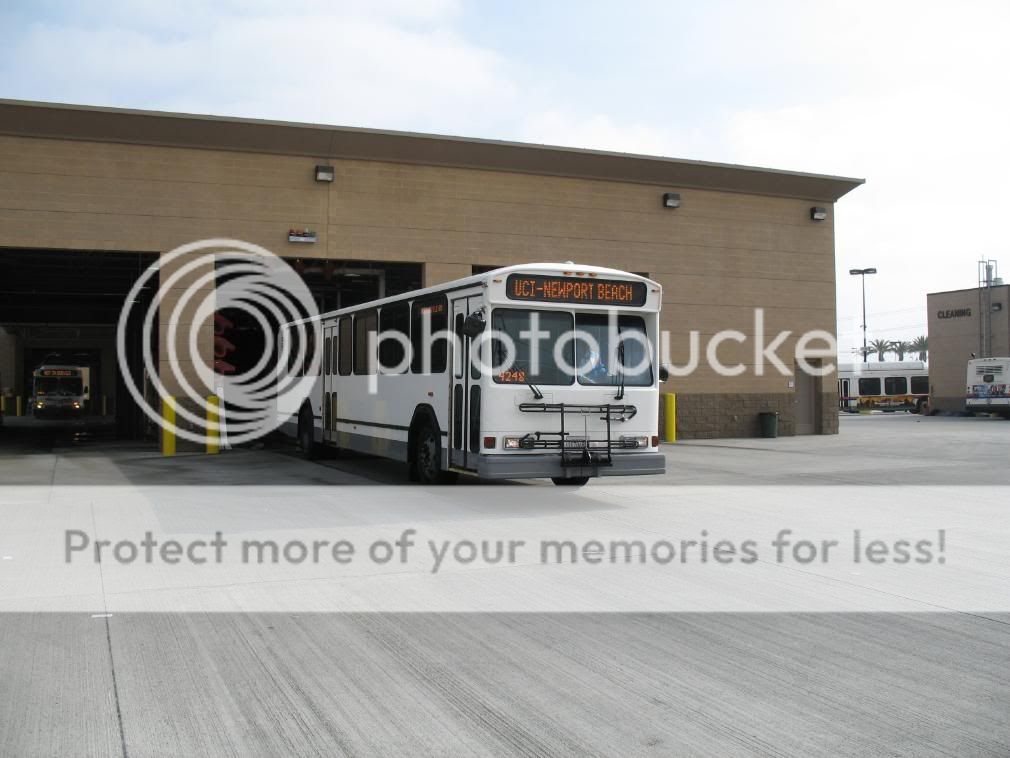 PHOTOS - OCTD 4200 Series Gillig's